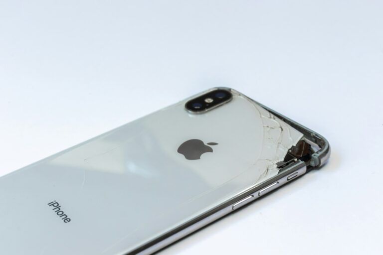 Best Places To Sell Your Broken Phone - ComputerCity